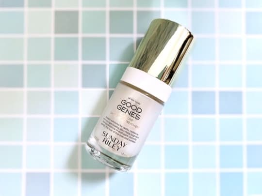 AHA vs BHA Skincare Exfoliants: What is the Difference? - A Beauty Edit