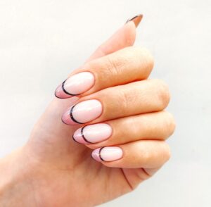 31 Chic Minimalist Nails To Try in 2024 - A Beauty Edit
